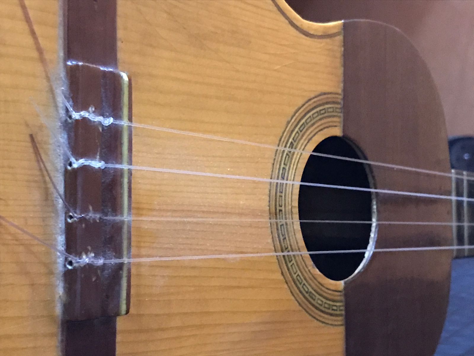 El instrumento musical portugués de cuatro cuerdas