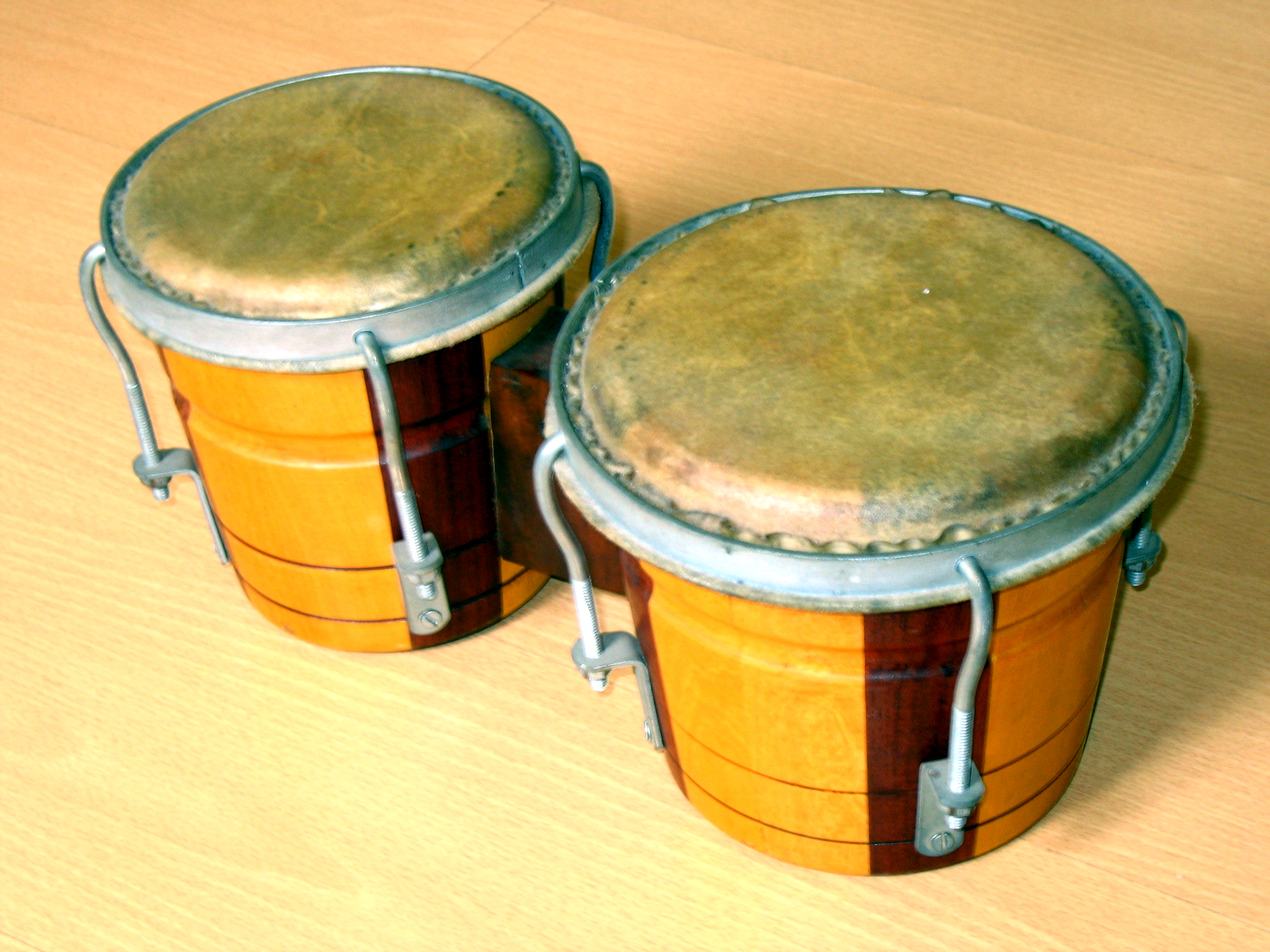 El bongo instrumento musical con ritmo y sabor